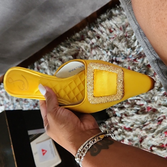 Sam Edelman | Shoes | Nwt Sam Edelman Brit Satin Sunflower Slides ...